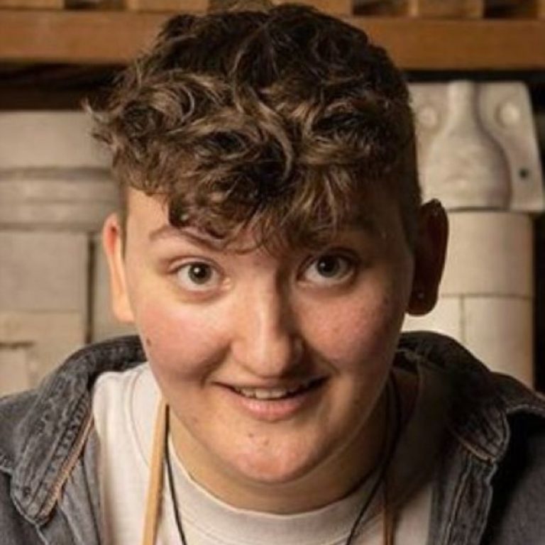 The Great Pottery Throw Down Season 5 [Cast, judges, & winner]