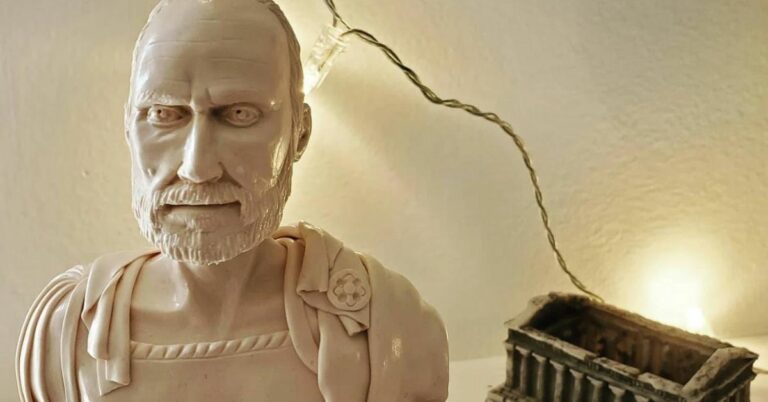 21 pottery ideas for beginners [Ordered from easiest to hardest]